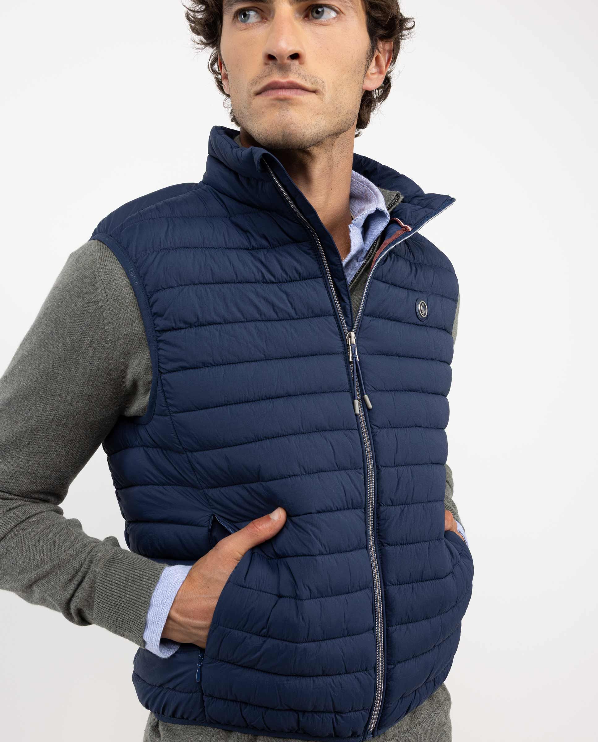 El Ganso® Basic Quilted Navy Vest