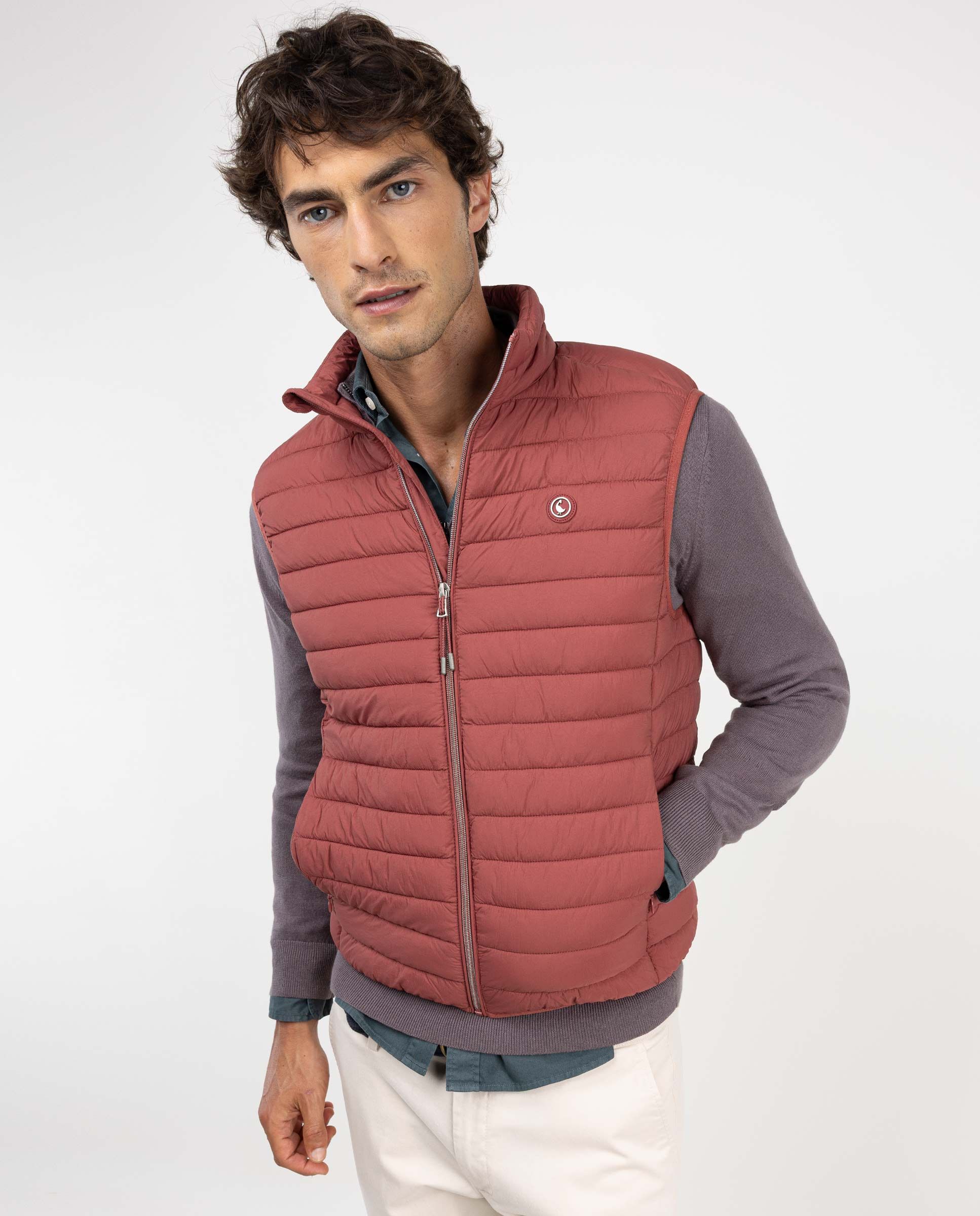 El Ganso® Basic Quilted Red Vest